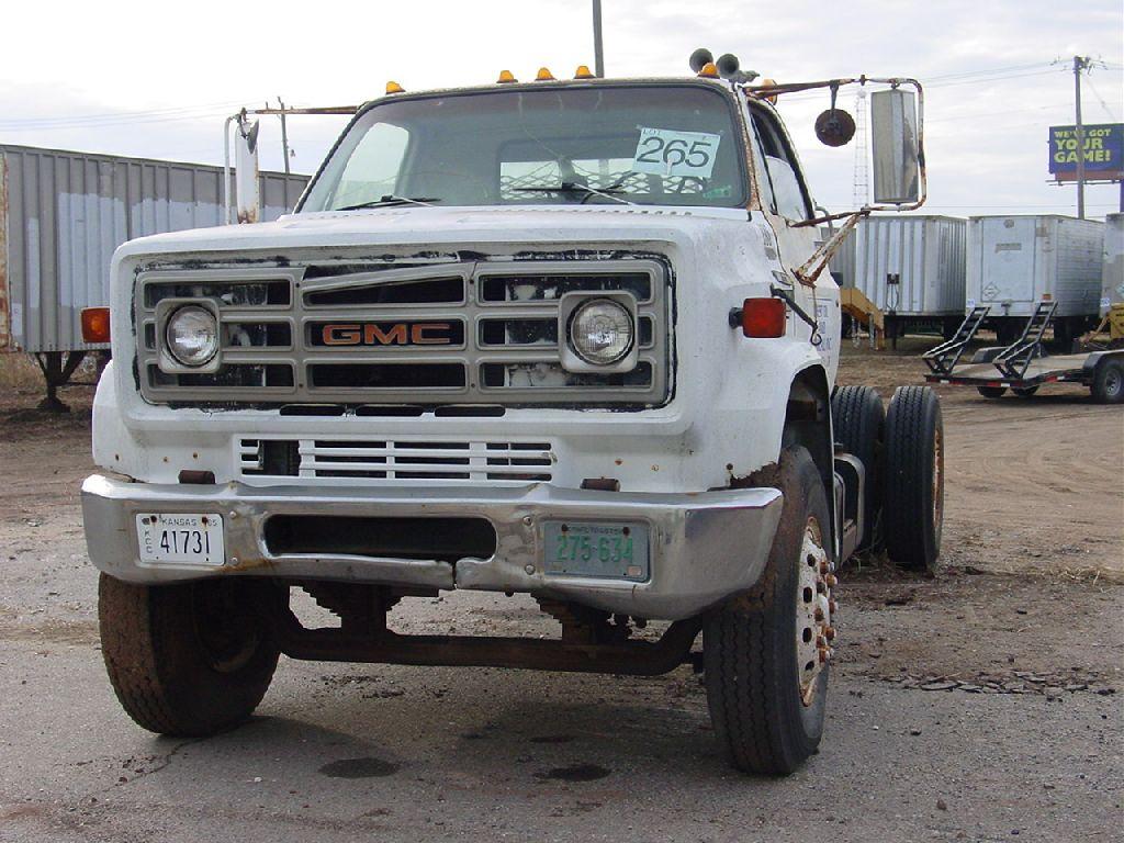 1979 GMC 7000 5TH WHEEL