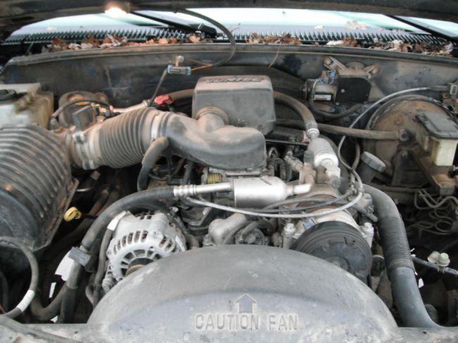 1998 Chevrolet 2500 Cheyenne 4x4 Pickup