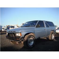 1987 Nissan Pathfinder XE 4x4 SUV