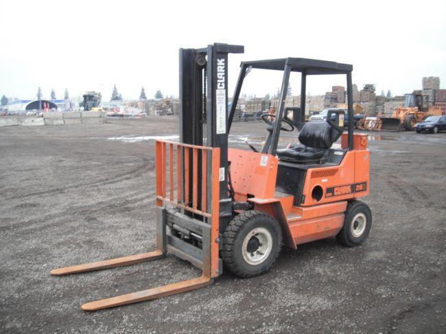 1993 Clark GPX 20E Forklift