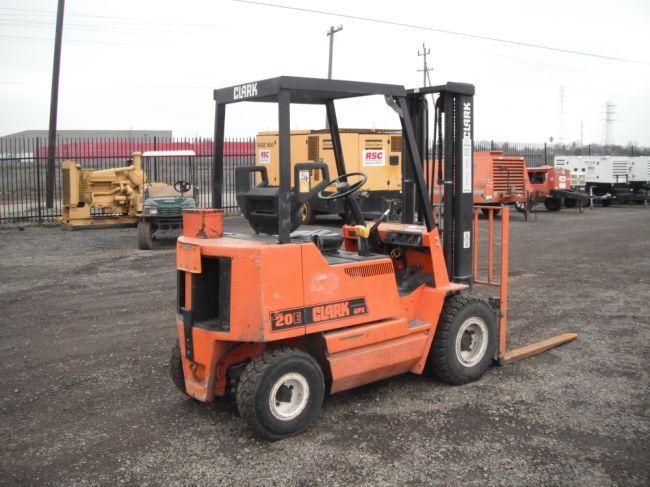 1993 Clark GPX 20E Forklift