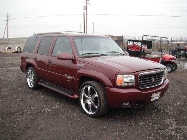 2000 Cadillac Escalade Special Edition 4x4 SUV