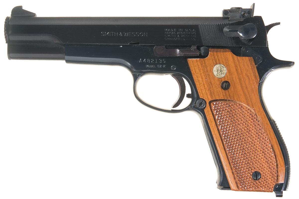 Smith & Wesson Model 52-2 Semi-Automatic Pistol