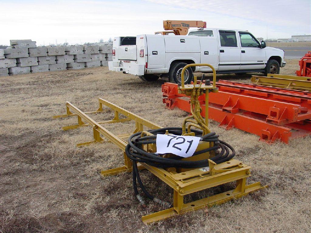 MCLAUGHLIN HYDRAULIC BORING MACHINE