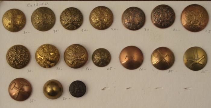 17 Russian Military Buttons Vintage Collection -Rare