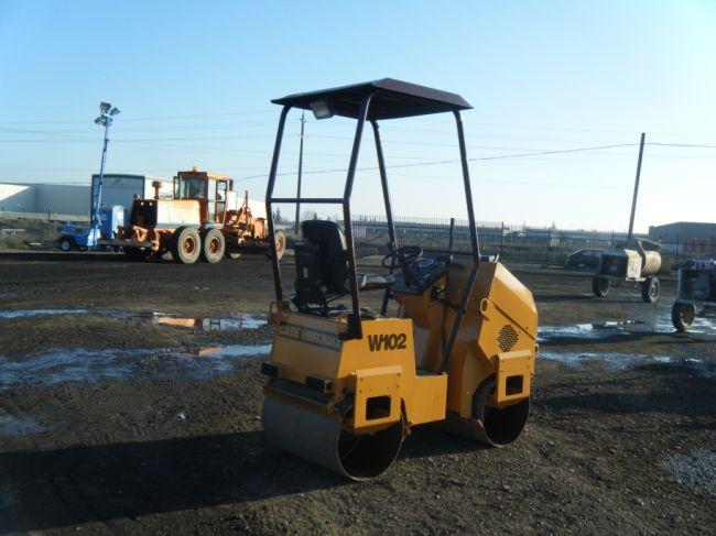 Case Vibromax W102 Double Drum Roller