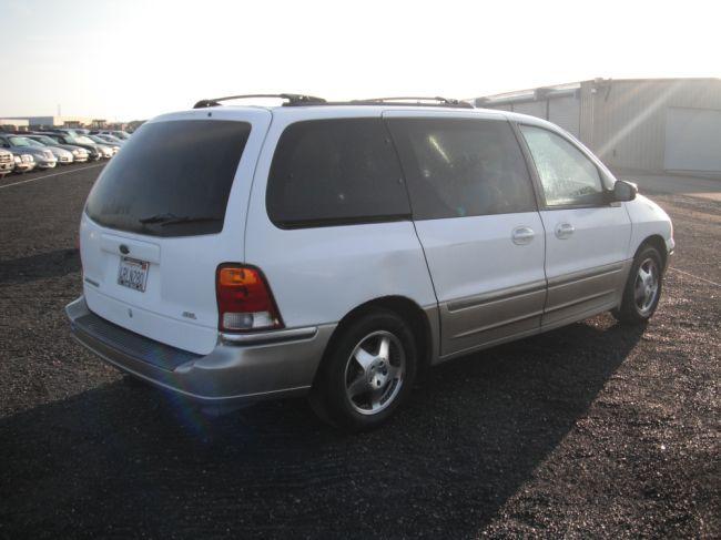 2000 Ford Windstar SEL Minivan