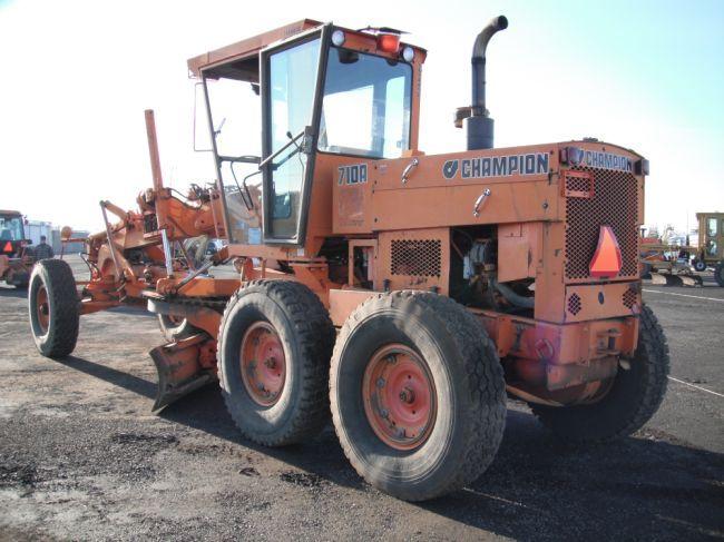 1986 Champion 710A Motor Grader