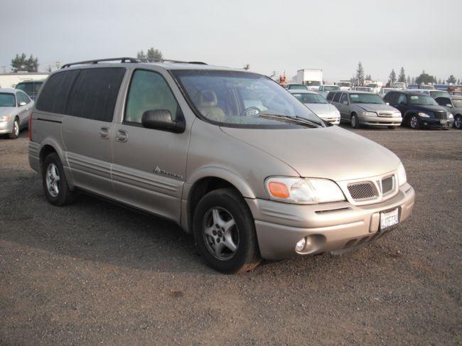 2000 Pontiac Montana Minivan