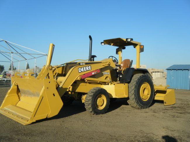 2000 John Deere 210LE 4x4 Skip Loader