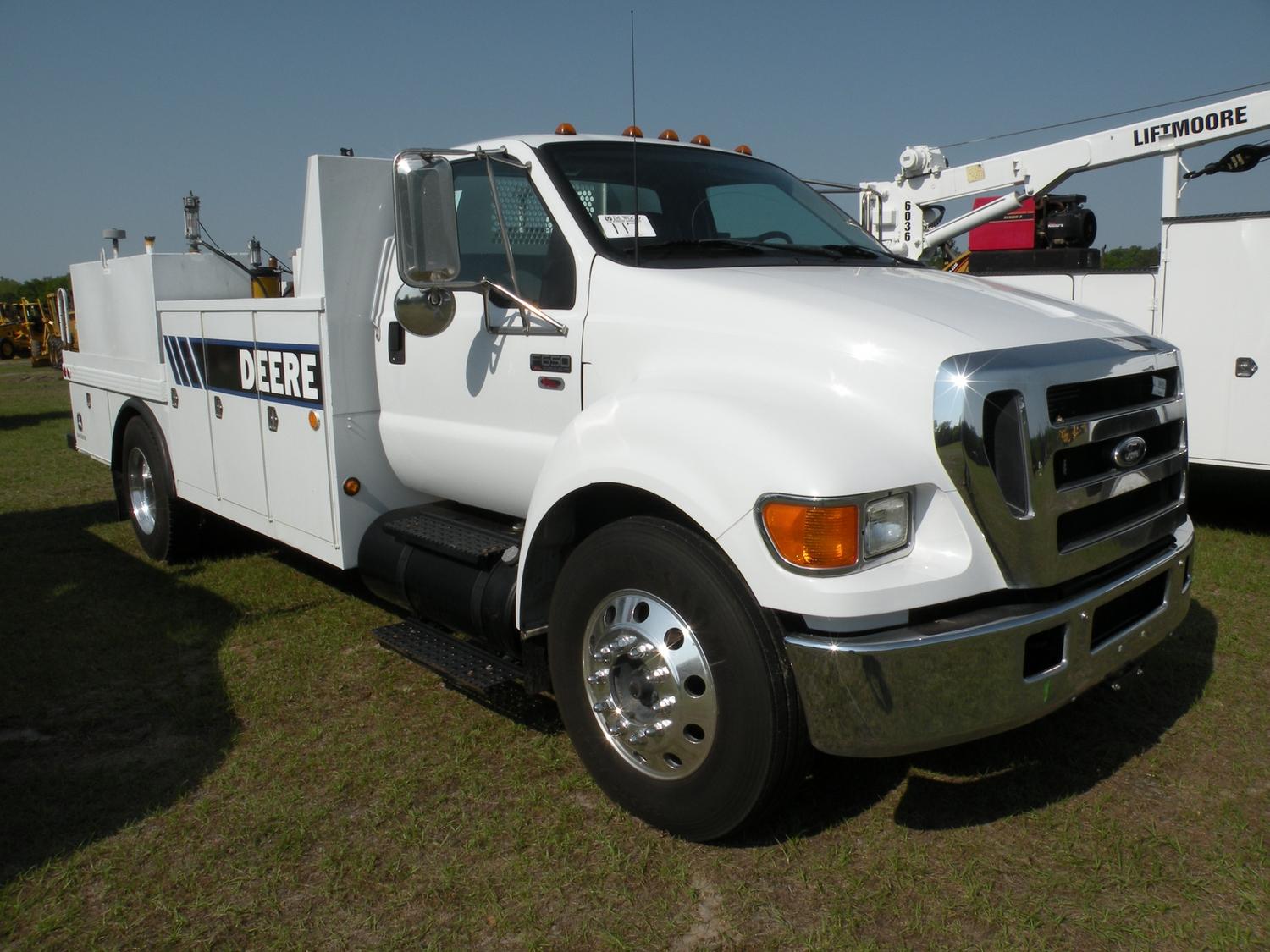 2004 FORD F650 FUEL & LUBE TRUCK