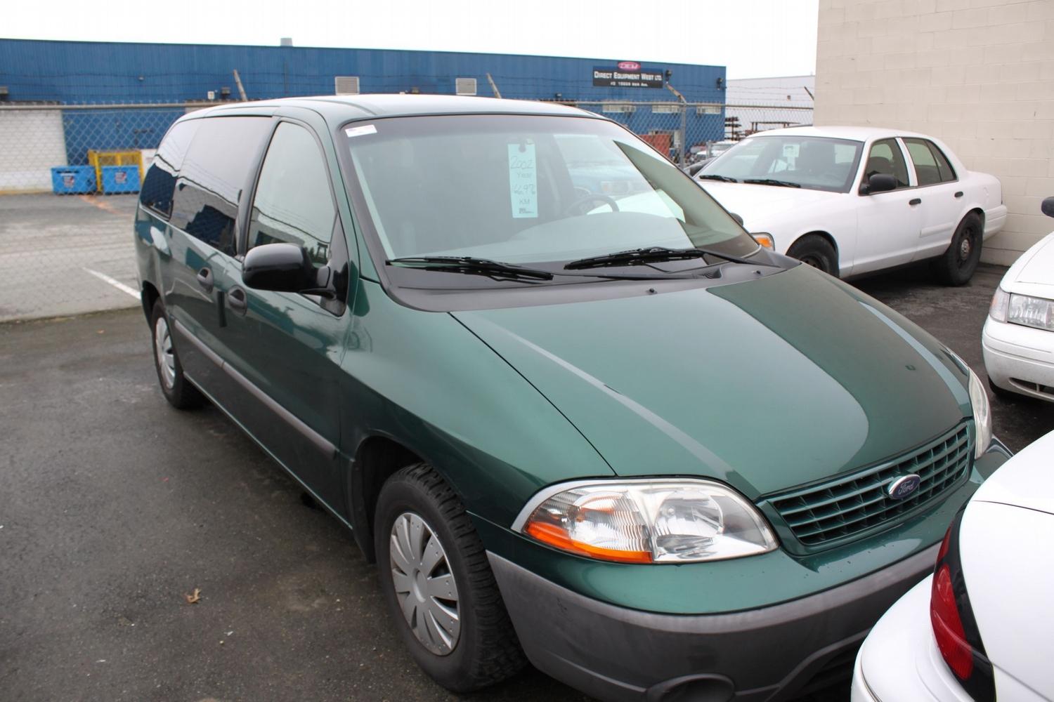 2002 GREEN FORD WINDSTAR LX PASSENGER VAN - Able Auctions