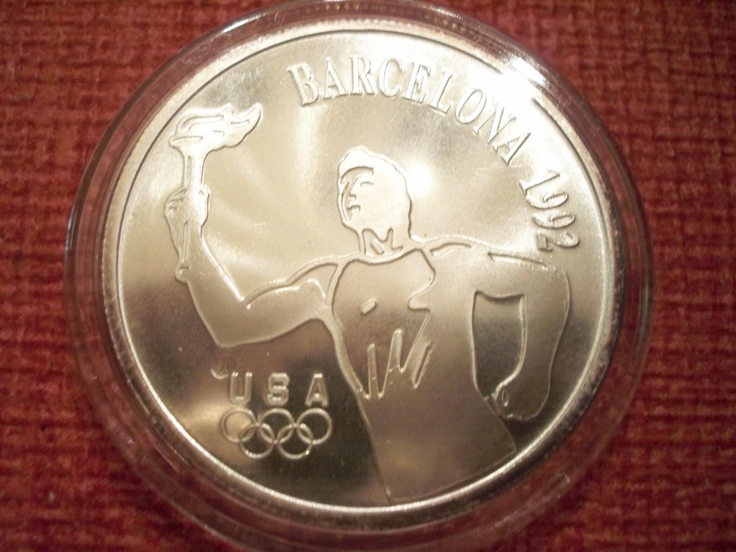 1992 Barcelona Olympic 1 Troy Oz .999 Silver Coin