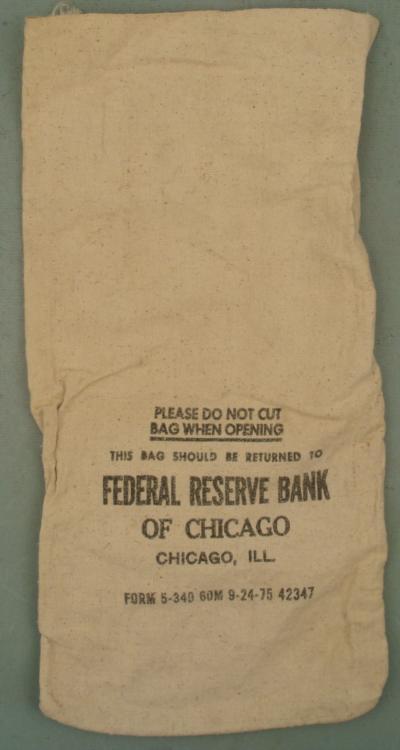 FEDERAL RESERVE BANK-CHICAGO MONEY BAG -ORIGINAL 1975