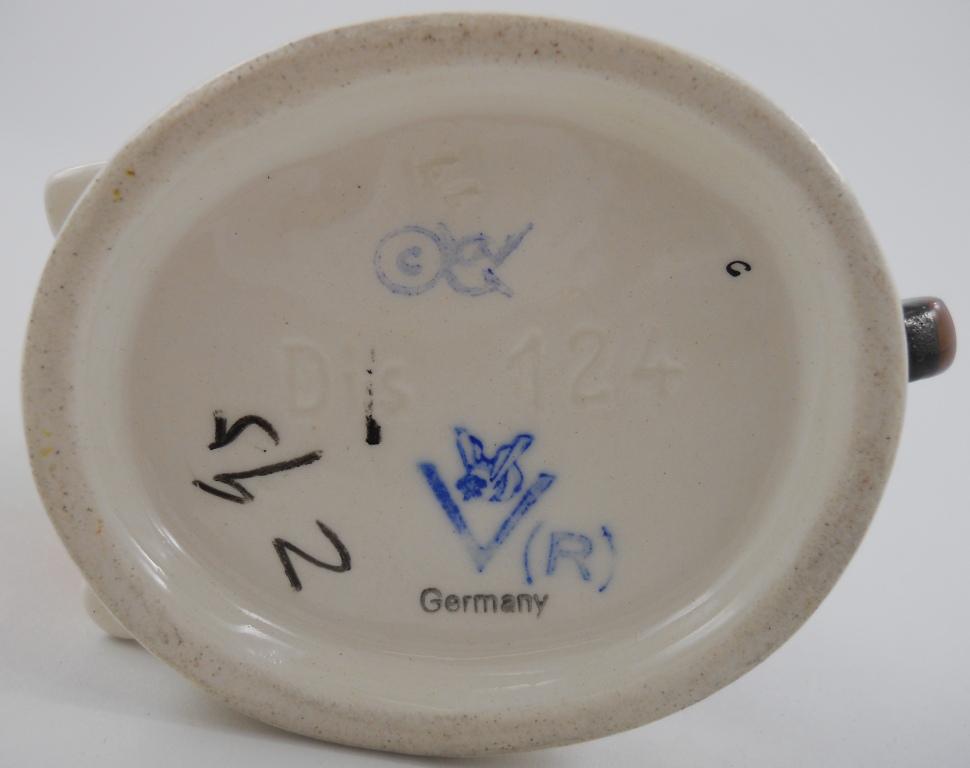 Donald Duck Goebel Hummel Figurine Ltd. Edition