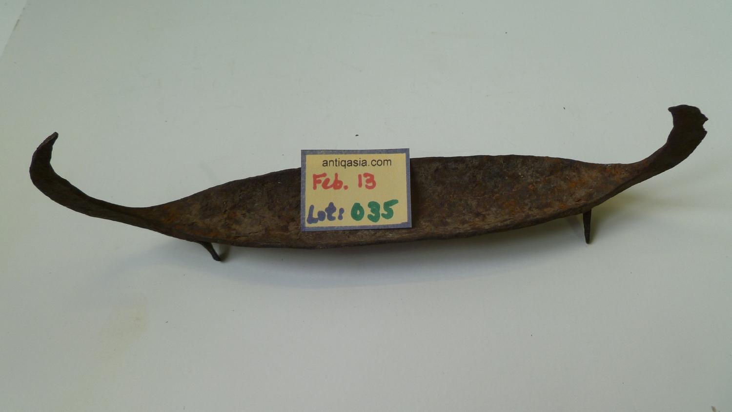 Iron Boat-shaped Container