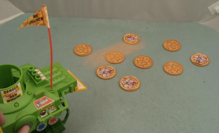 TMNT Turtles Pizza Shooter Vehicle Working IN BOX