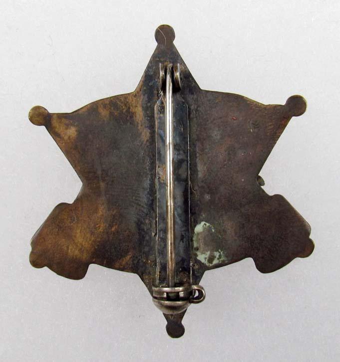 HARLEY DAVIDSON HD MOTORCYCLE WILD HOG BADGE - PIN