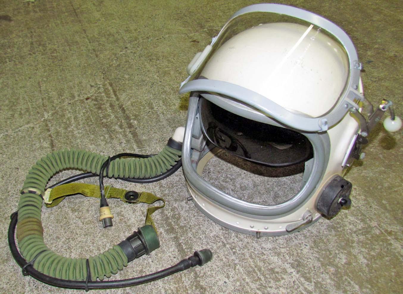 RUSSIAN SPACE MIG PILOT HELMET ZSH-6 IN ORIGINAL B