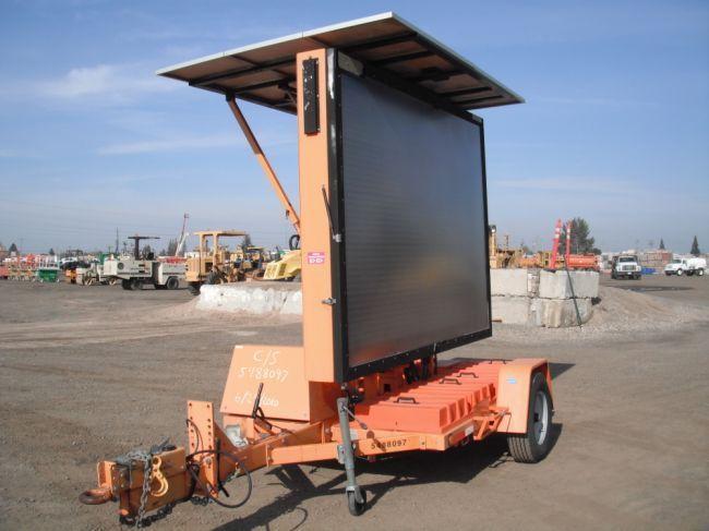2000 National Signal Inc. Towable Sign Board
