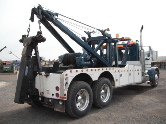 1974 Peterbilt 359 ELH Wrecker Tow Truck