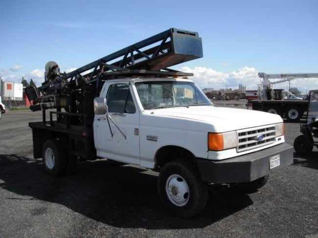 1987 Ford F-350 4x4 S/A Flatbed Drill Rig Truck