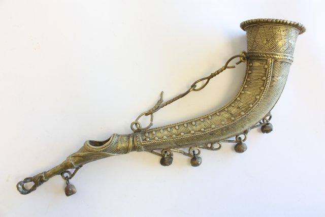 Indian Aboriginal Art bronze ceremonial horn