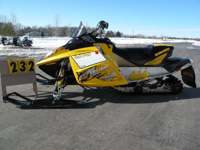 2004 Ski Doo MXZ X SN-2PBS282414V000142