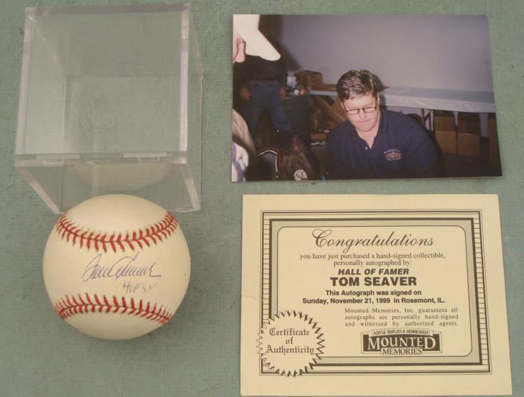 Tom Seaver Signed Baseball HOF w/ COA, Photo, Cube