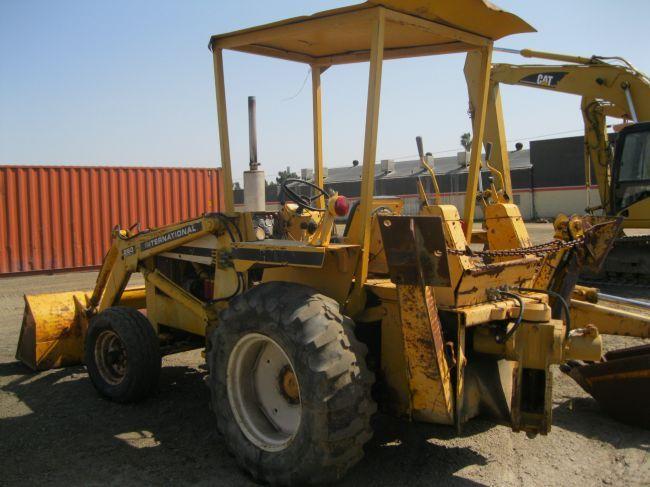International 260 Series A Loader Backhoe