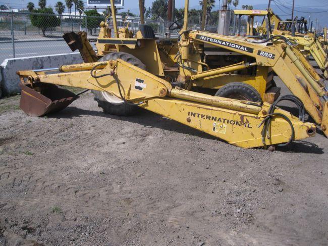 International 260 Series A Loader Backhoe