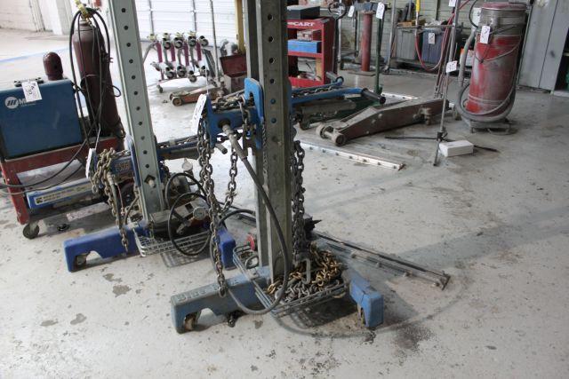 WEDGE CLAMP EZE ROLLER PNEUMATIC PULLING ARM - Able Auctions
