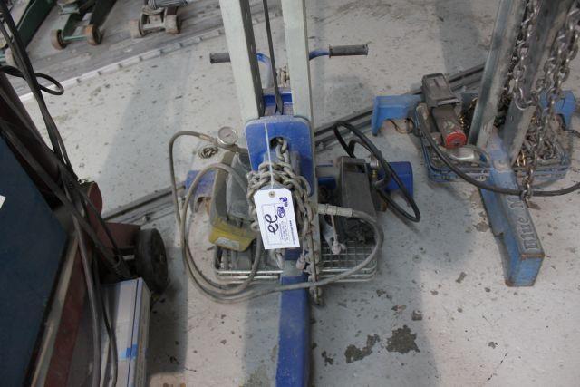 WEDGE CLAMP EZE ROLLER PNEUMATIC PULLING ARM