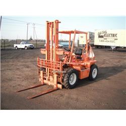 1979 Clark IT40B Forklift