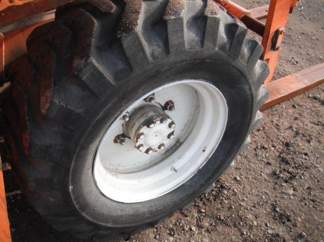 1979 Clark IT40B Forklift