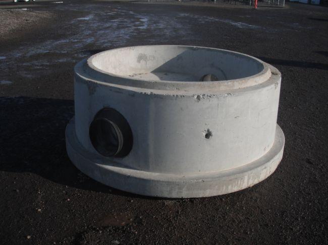 Concrete 48"x26" Manhole Base