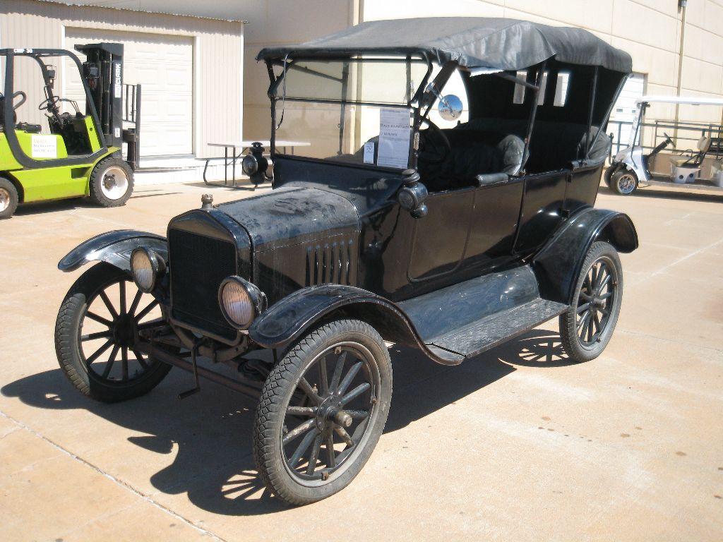1920 MODEL T TOURING