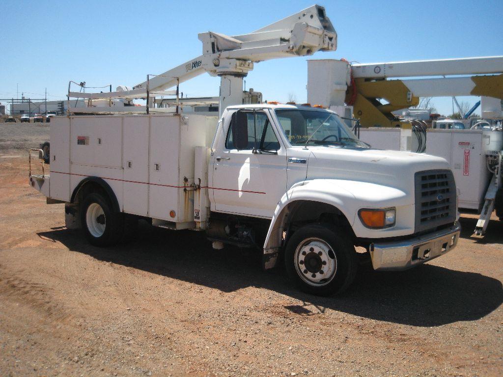 1997 FORD F80 DUALLY BUCKET TRUCK,