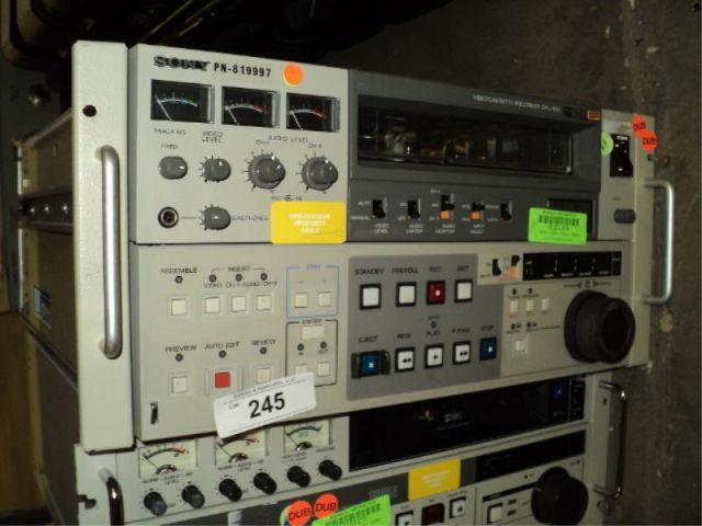 SONY BVU-950 RECORDER {print sequence:} 1264