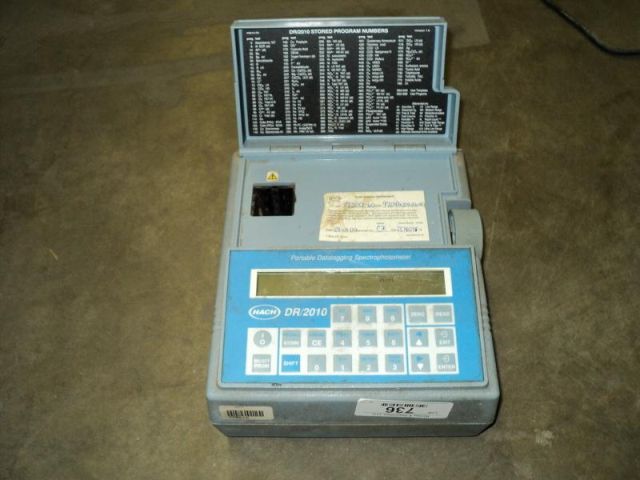 HACH DR/2010 SPECTROPHOTOMETER {print sequence:} 1304