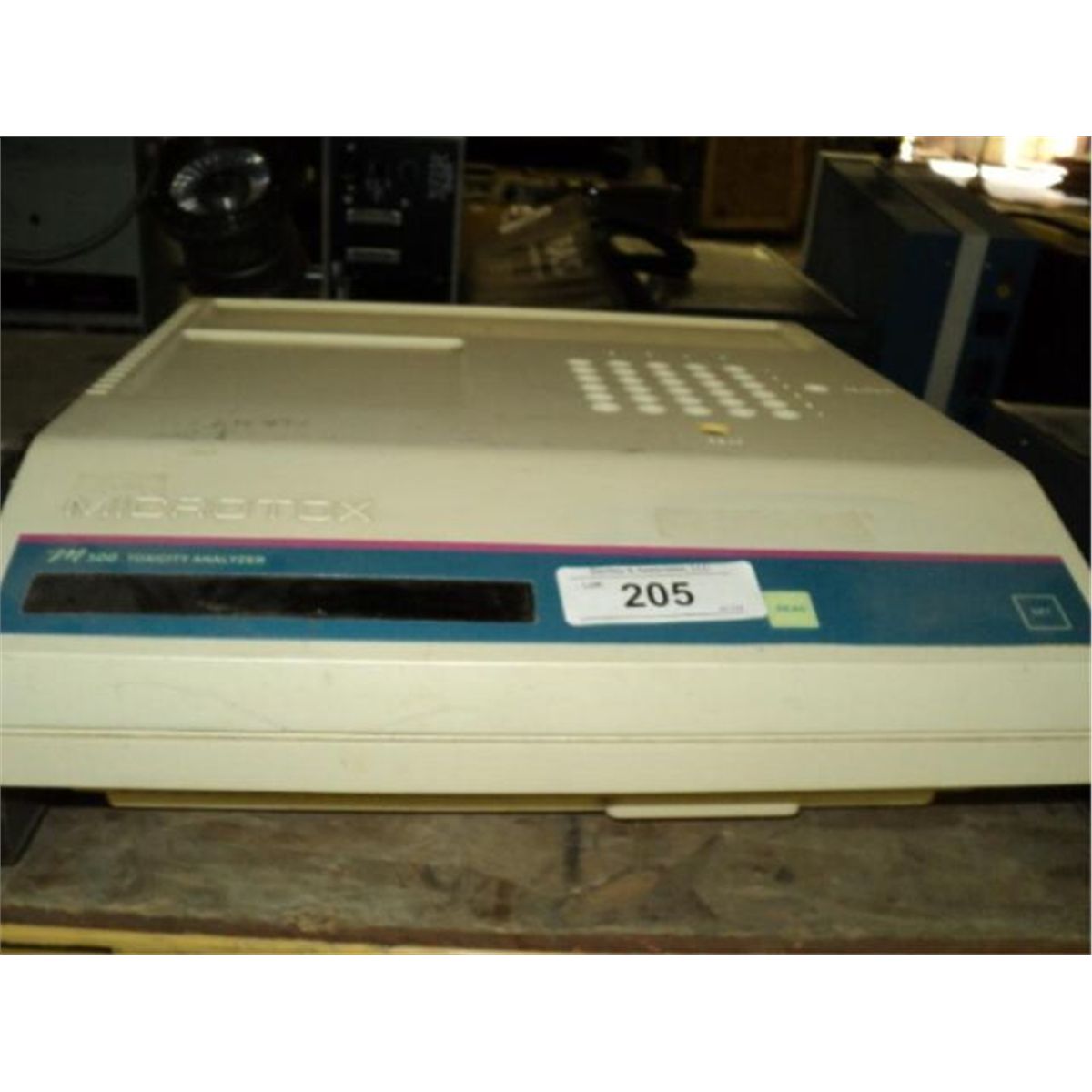 MICROTOX M500 ANALYZER