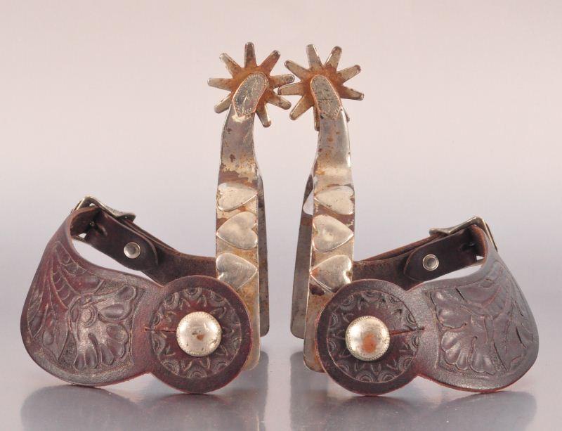 Unmarked Kelly 3 Heart Pattern Spurs