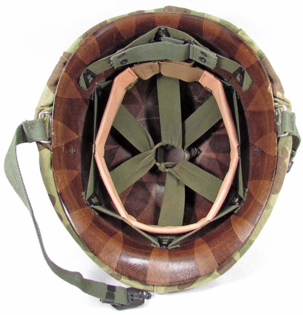 WW2 USMC MARINE CORPS COMBAT HELMET W/ CAMOUFLAGE COVER