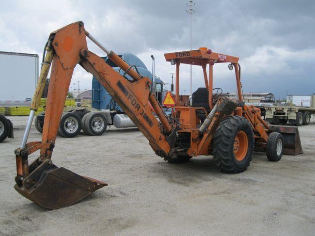 1984 Ford 555A Loader Backhoe