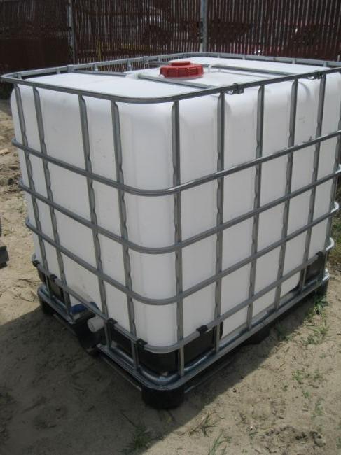 260 Gallon Poly Water Tank With Crate