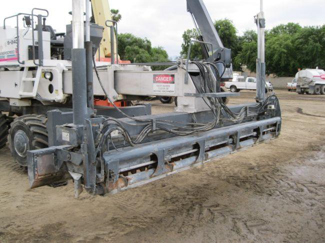 2000 Somero S-240 Laser Screed
