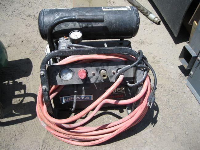 Nikota 4 Gallon Air Compressor