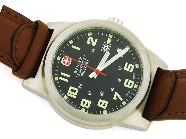 Wenger Swiss Military Men's Classic Field Military Watch