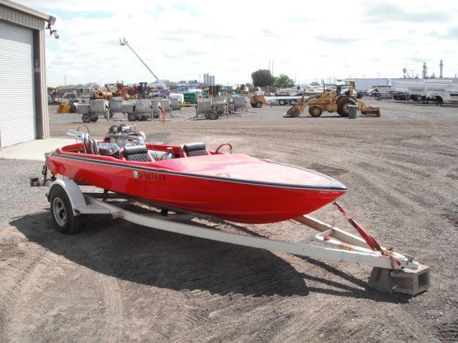 1970 Sting Ray 16' Jet Boat