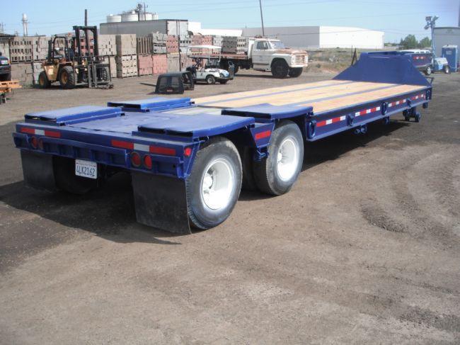 Fruehauf 25' T/A 5th Wheel Flatbed Trailer